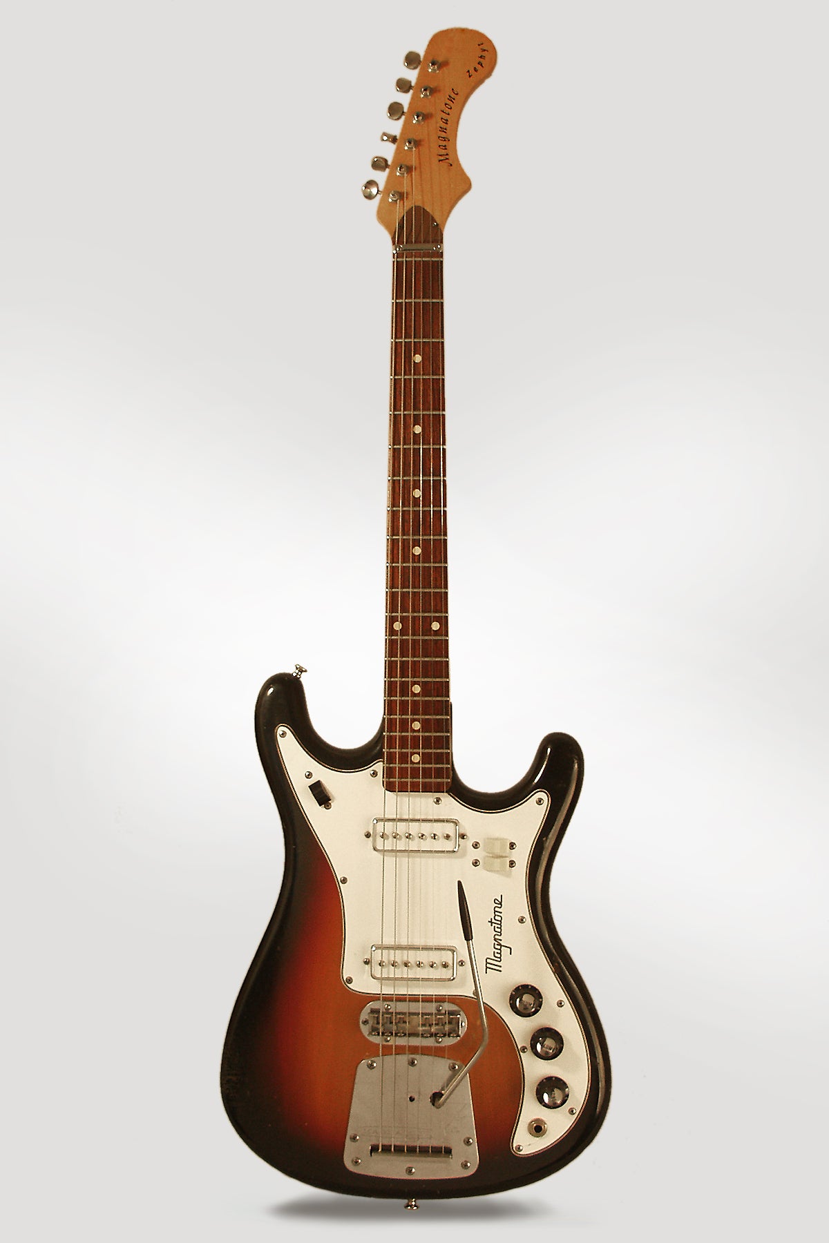 Magnatone Zephyr X-15 Solid Body Electric Guitar (1965) – RetroFret